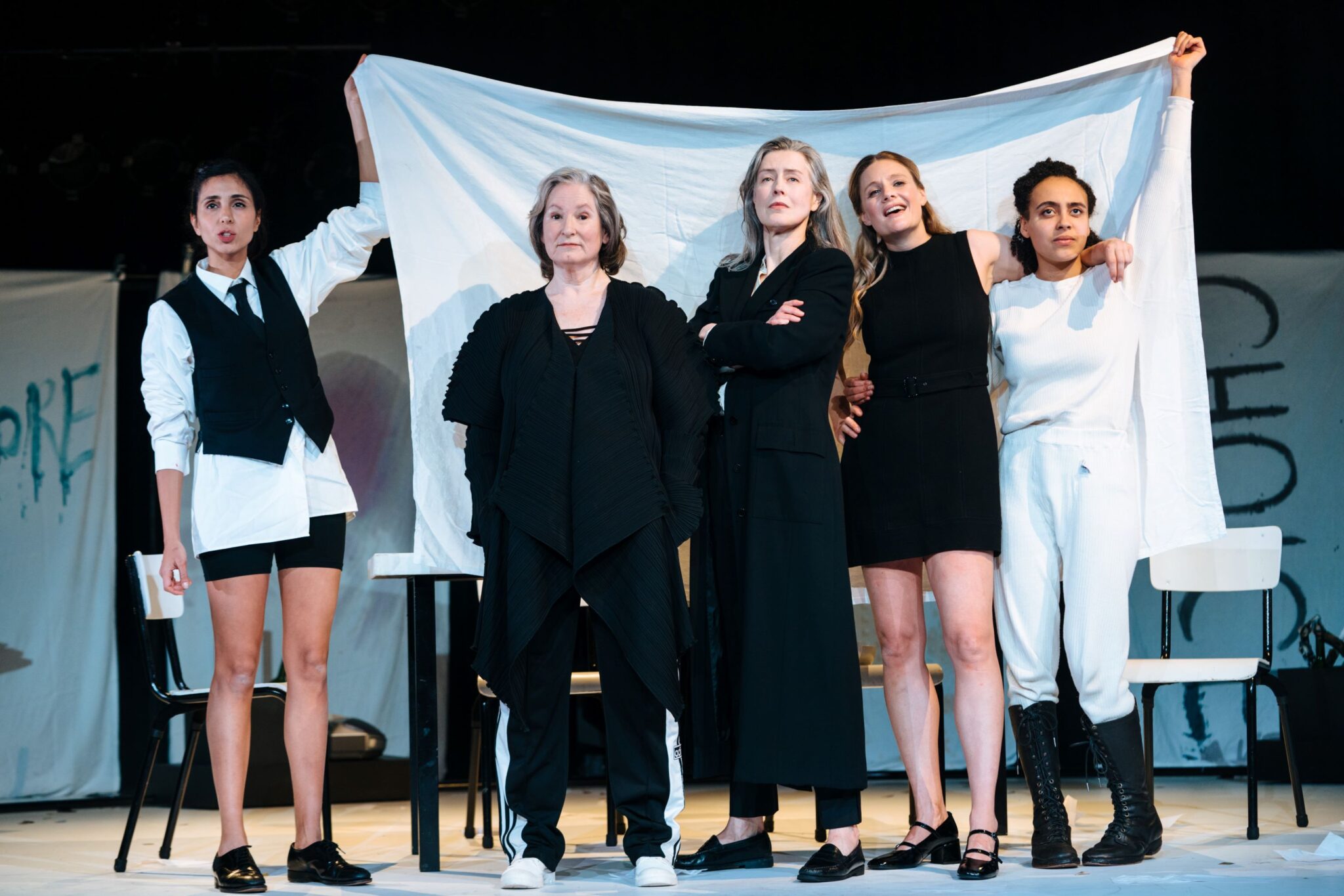 Harold Pinter Theatre rolls back The Years – The Theatre Playbook