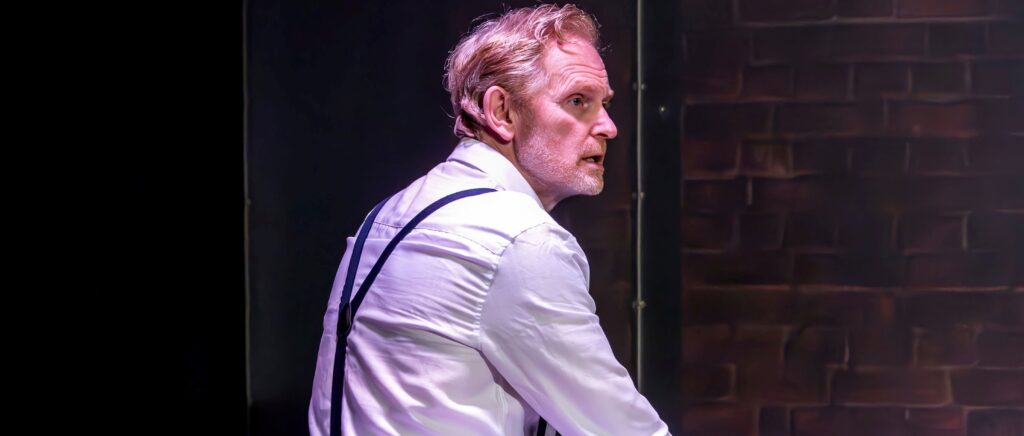 F***ing Men star Rob Alexander-Adams returns to the stage for Joe ...