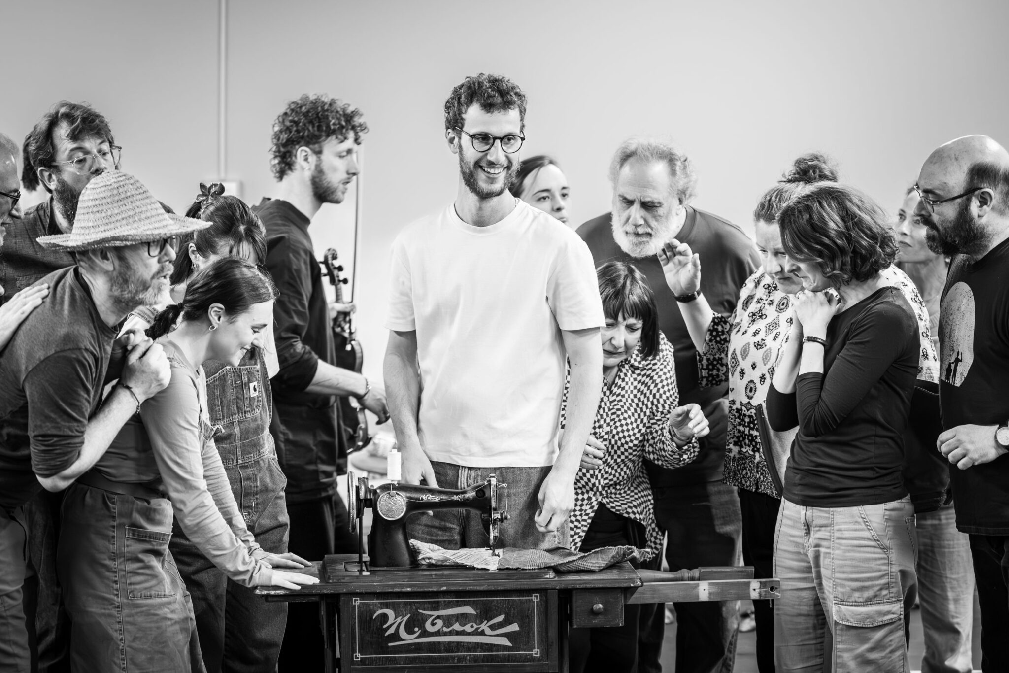 Cast set for Fiddler on the Roof ahead of Barbican run – The Theatre ...