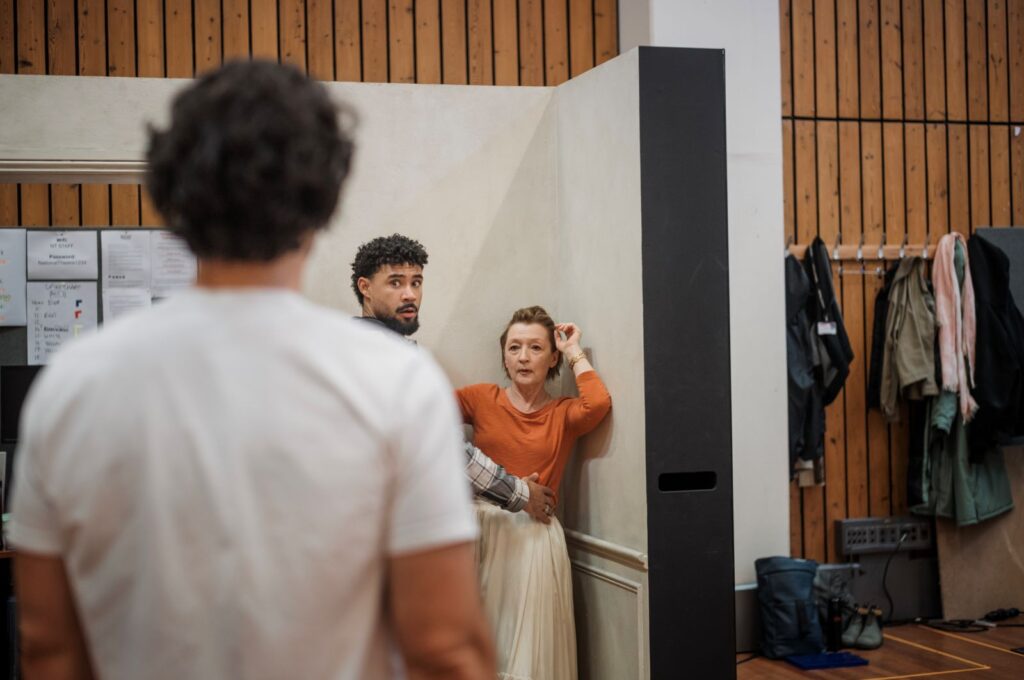 Rehearsals begin for National Theatre’s Les Liaisons Dangereuses – The ...